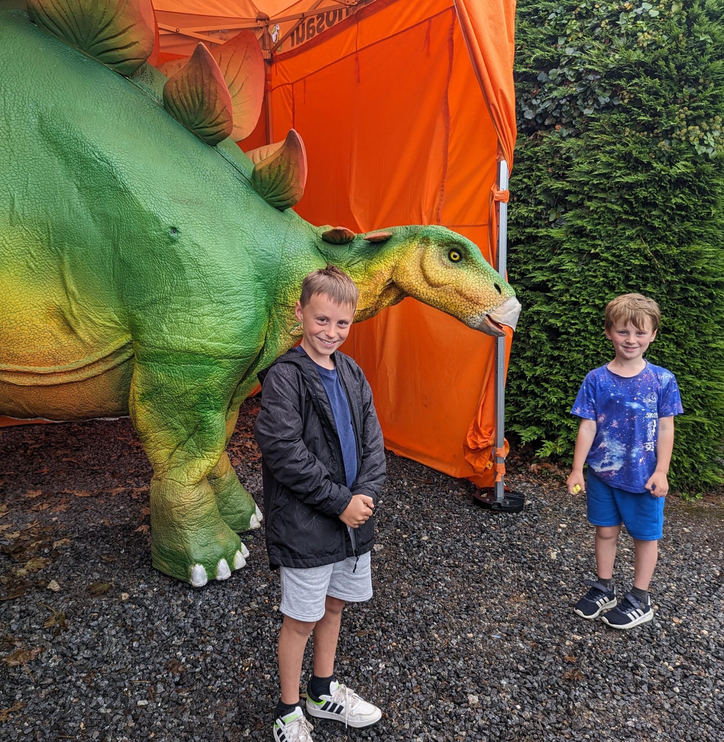 Dinosaur Weekender! From only £25 per person for the whole weekend ...